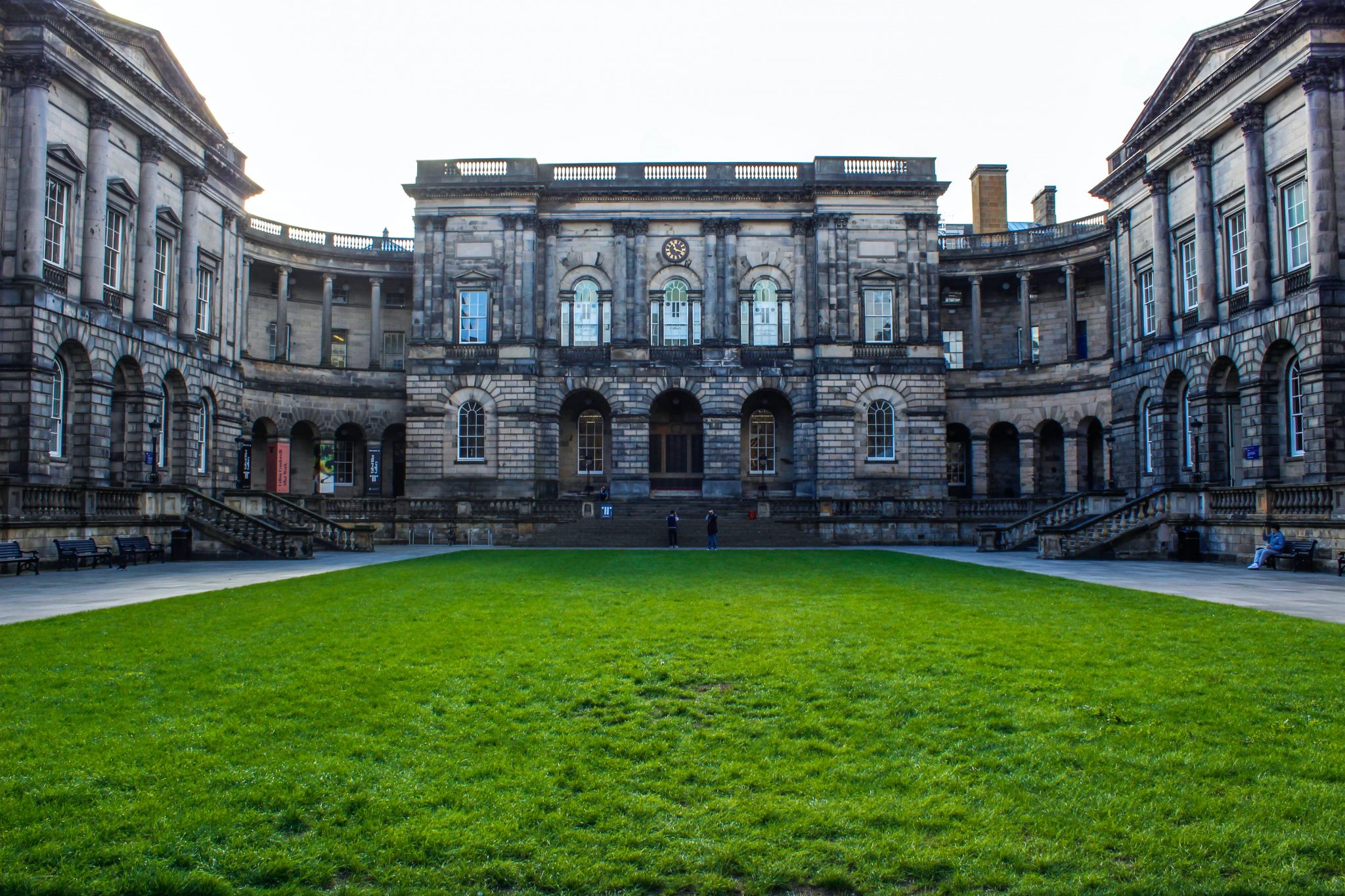 Best Universities In Edinburgh For International Students - unischolars ...